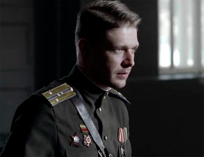 Сериал «Снайпер. Офицер СМЕРШ» (2017) - сюжет, актеры и роли, кадры из ...